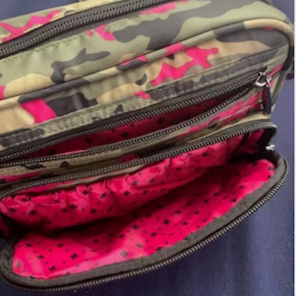 lug | Bags | Lug Convertible Rfid Crossbody And Belt Bag | Poshmark